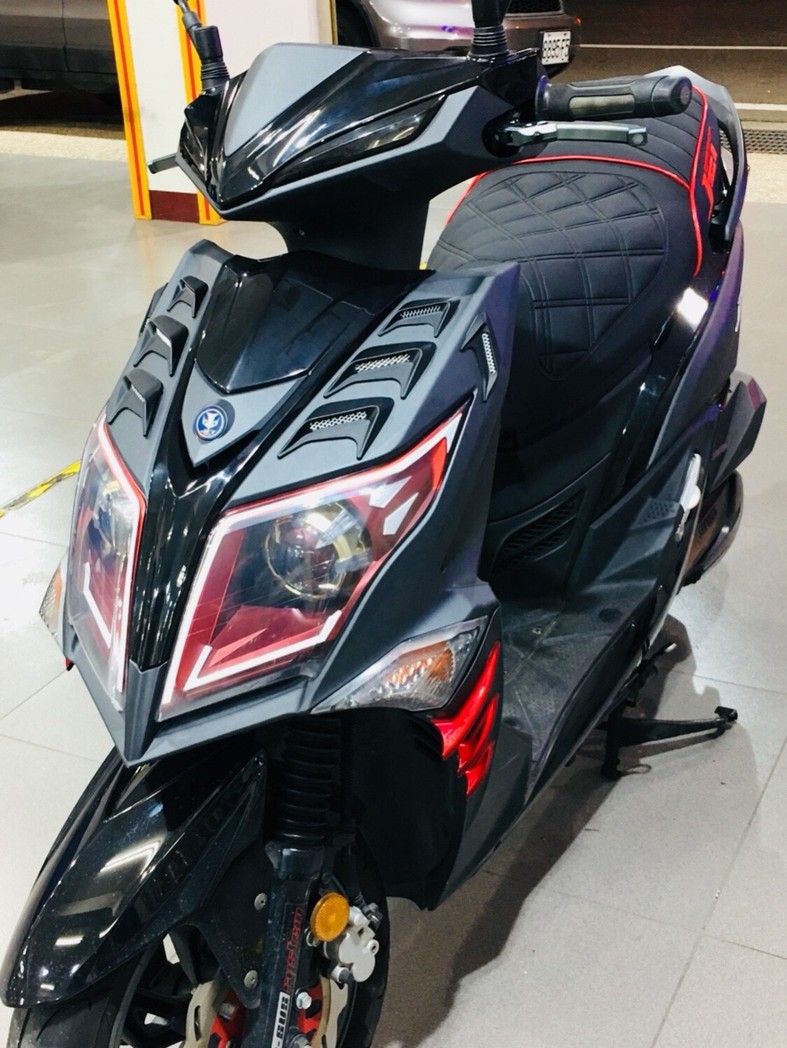 空力套件 進氣口貼片 全車系共用 - JingShingDY