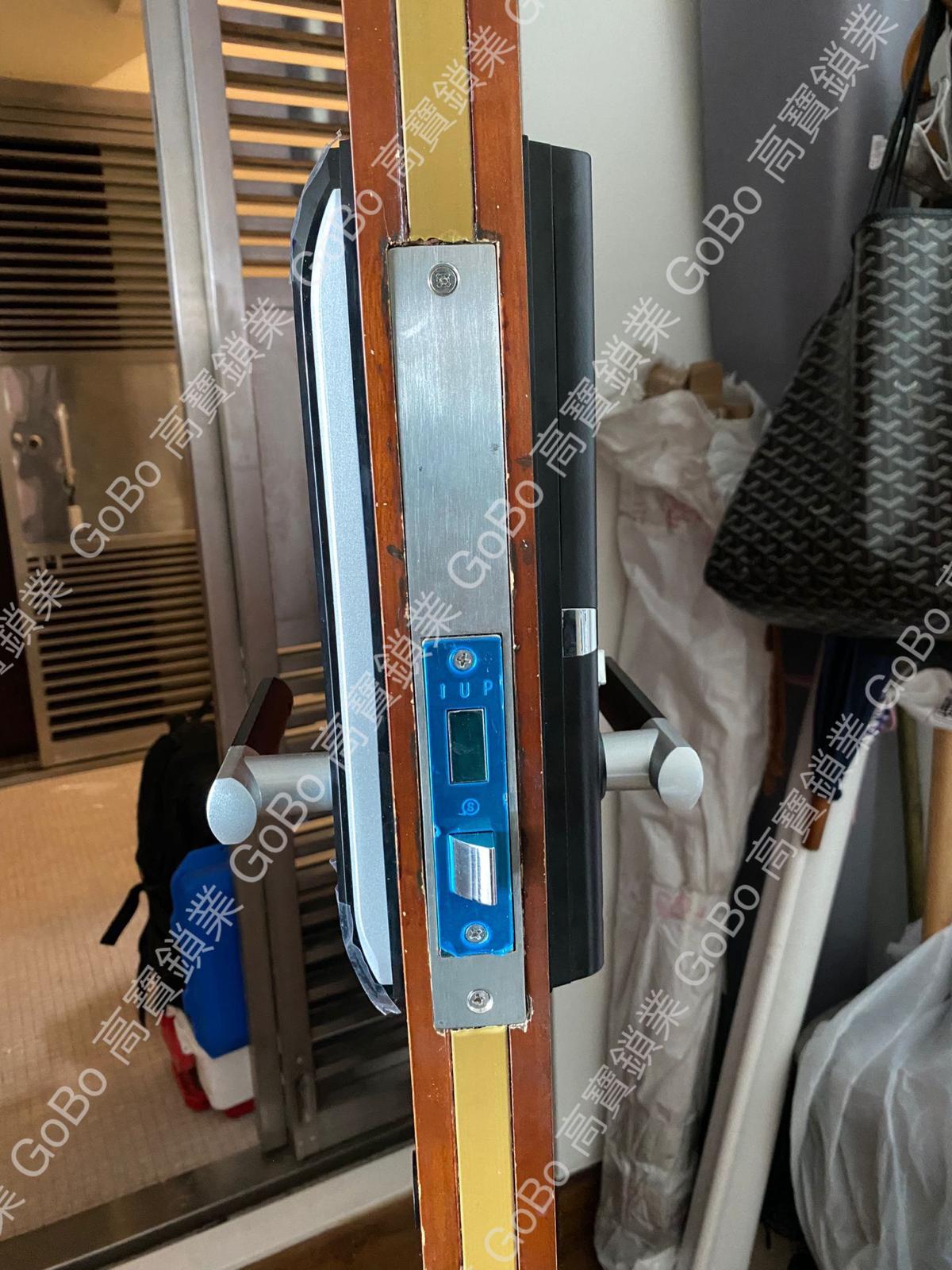 鰂魚涌 麗景閣 裝電子鎖 Midas MS-5100 黑銀色